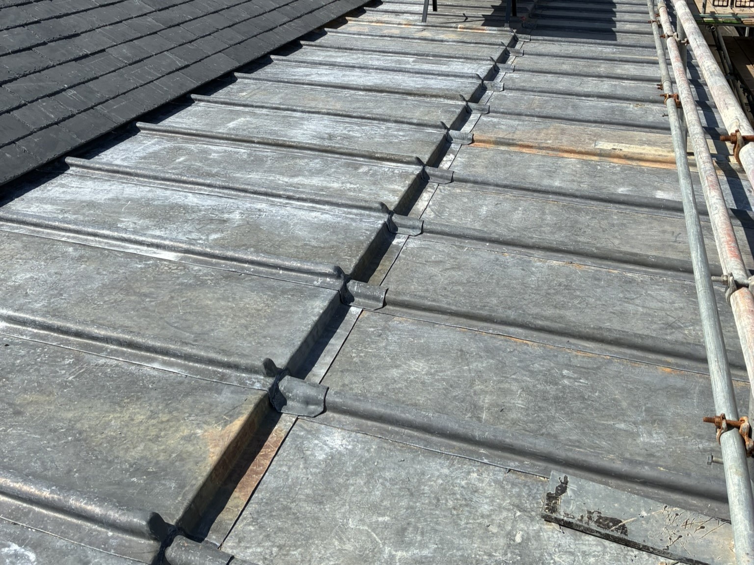 BOURNEMOUTH & POOLE COLLEGE - Elliotts Premier Roofing